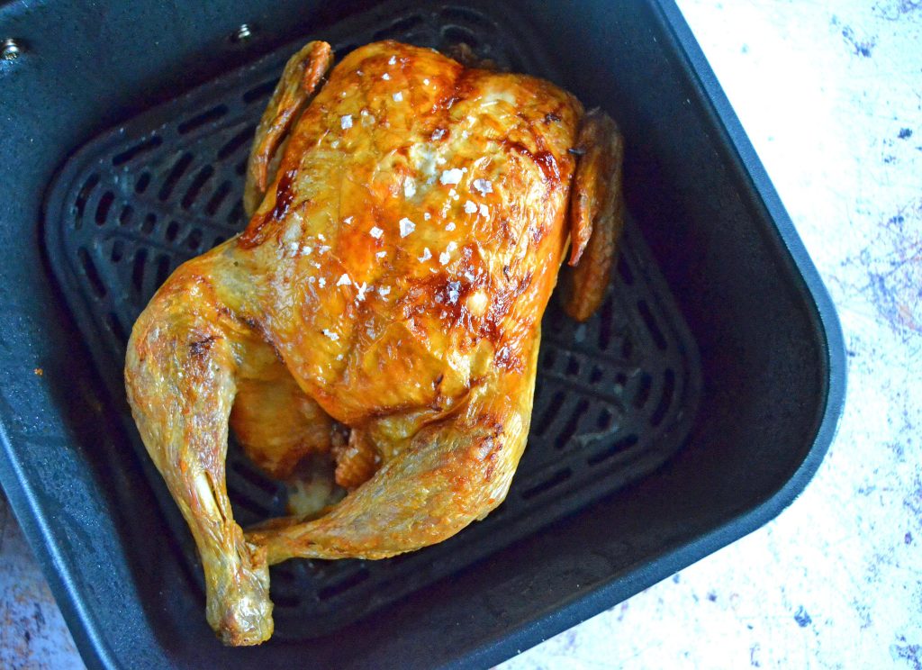 Helstegt kylling i airfryer I Opskrift I Madenimitliv.dk